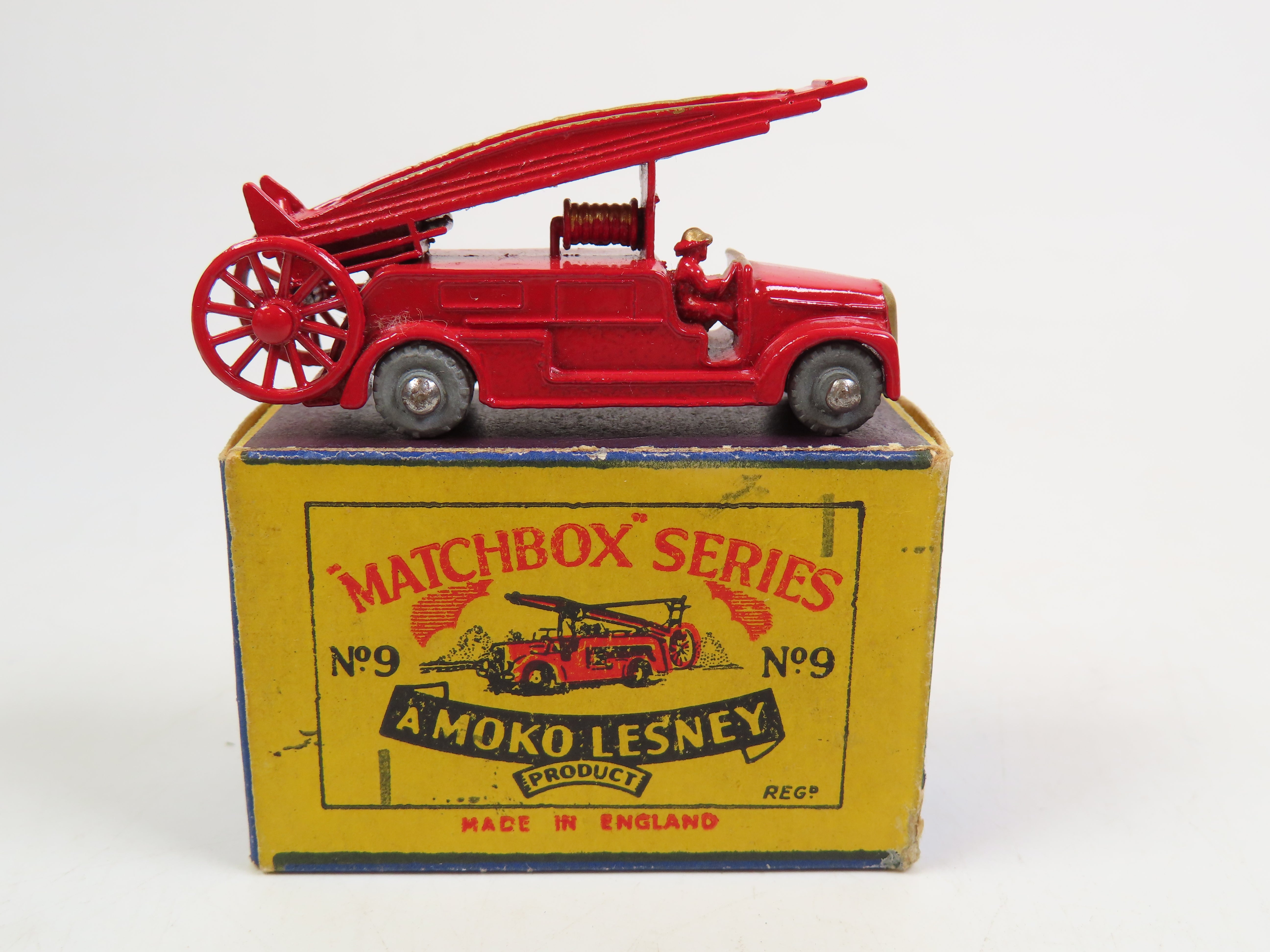 Matchbox No.9 Dennis Fire Escape Engine, 99% Mint/Boxed! – Andrew Clark ...