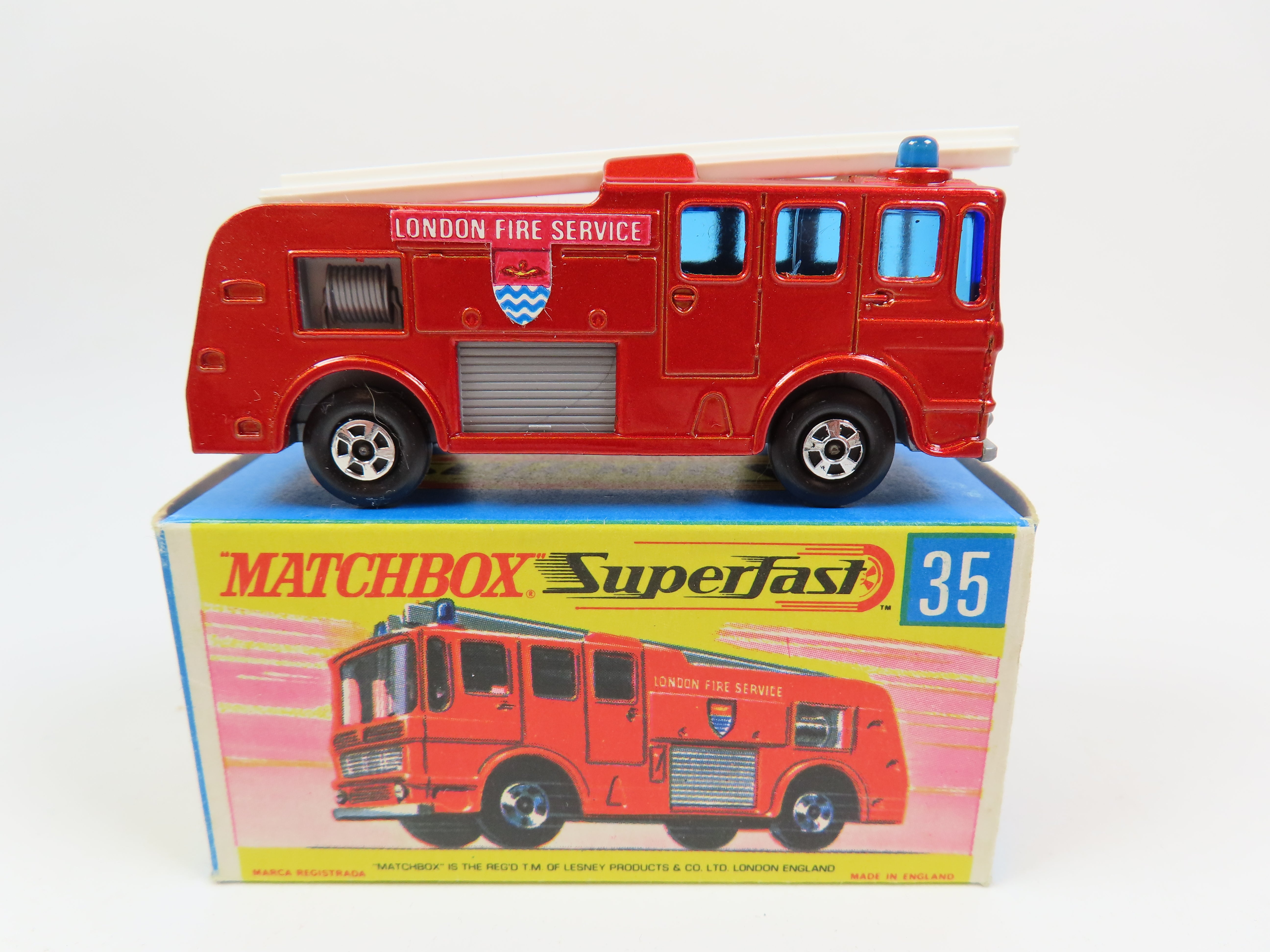 Matchbox Superfast 35 Merryweather Fire Engine, Mint/Boxed! – Andrew ...