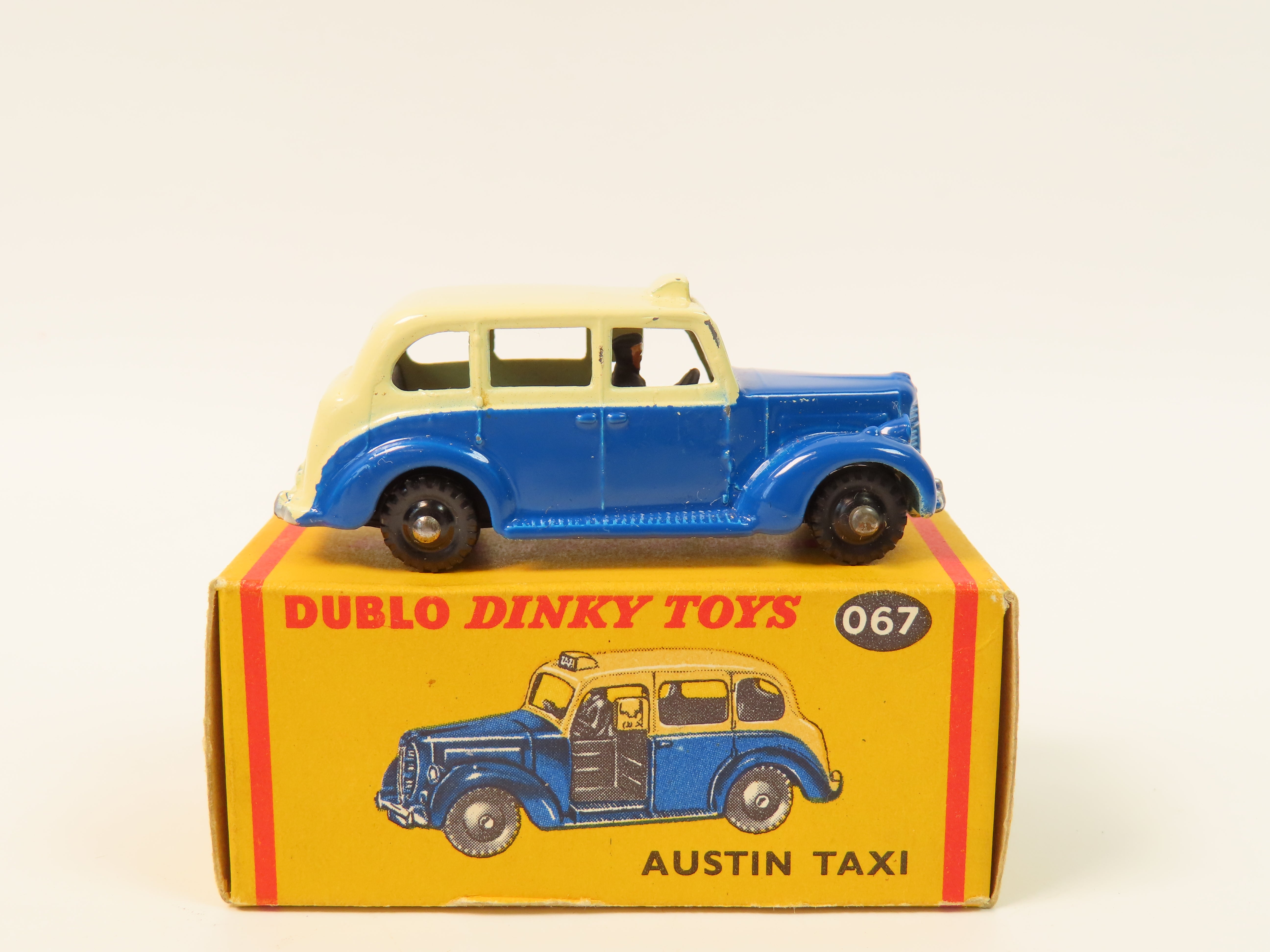 Dinky Dublo 067 Austin Taxi, Very Near Mint/Boxed! – Andrew Clark Models
